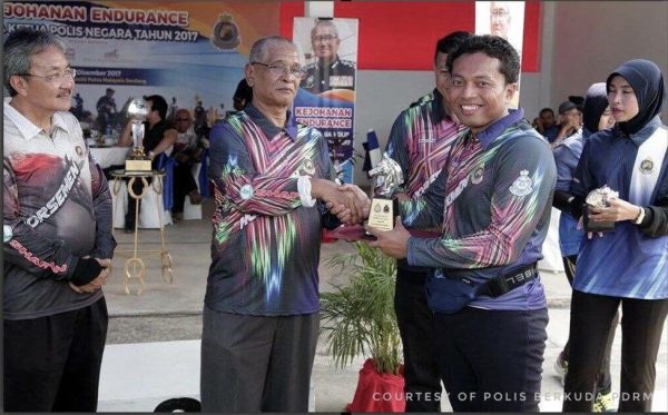 87 Peserta Mengikuti Lomba Berkuda Rebutkan Piala Ketua Polis Negara ...